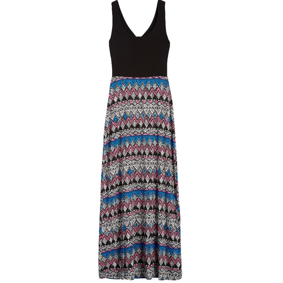 Gilli | Dresses | Gilli Mattie Crossback Maxi Dress | Poshmark